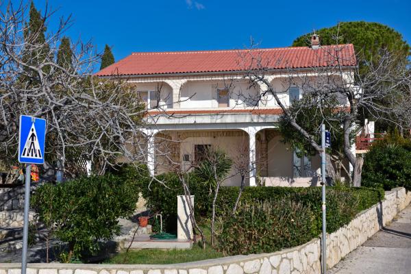 Apartments Pag - Apartments Slavica | Direct-Croatia.com