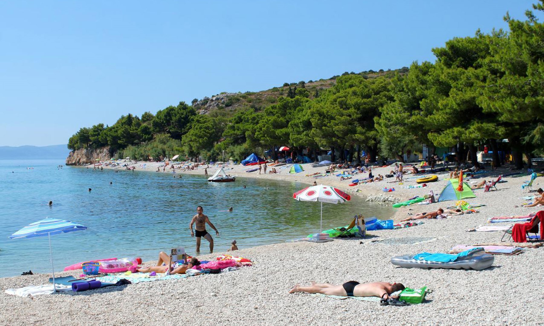 Blato beach in Živogošće accommodation and apartments nearby | Direct ...