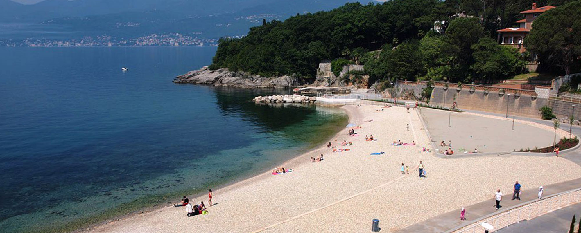 Fiumana beach in Rijeka accommodation and apartments nearby | Direct-Croatia.com
