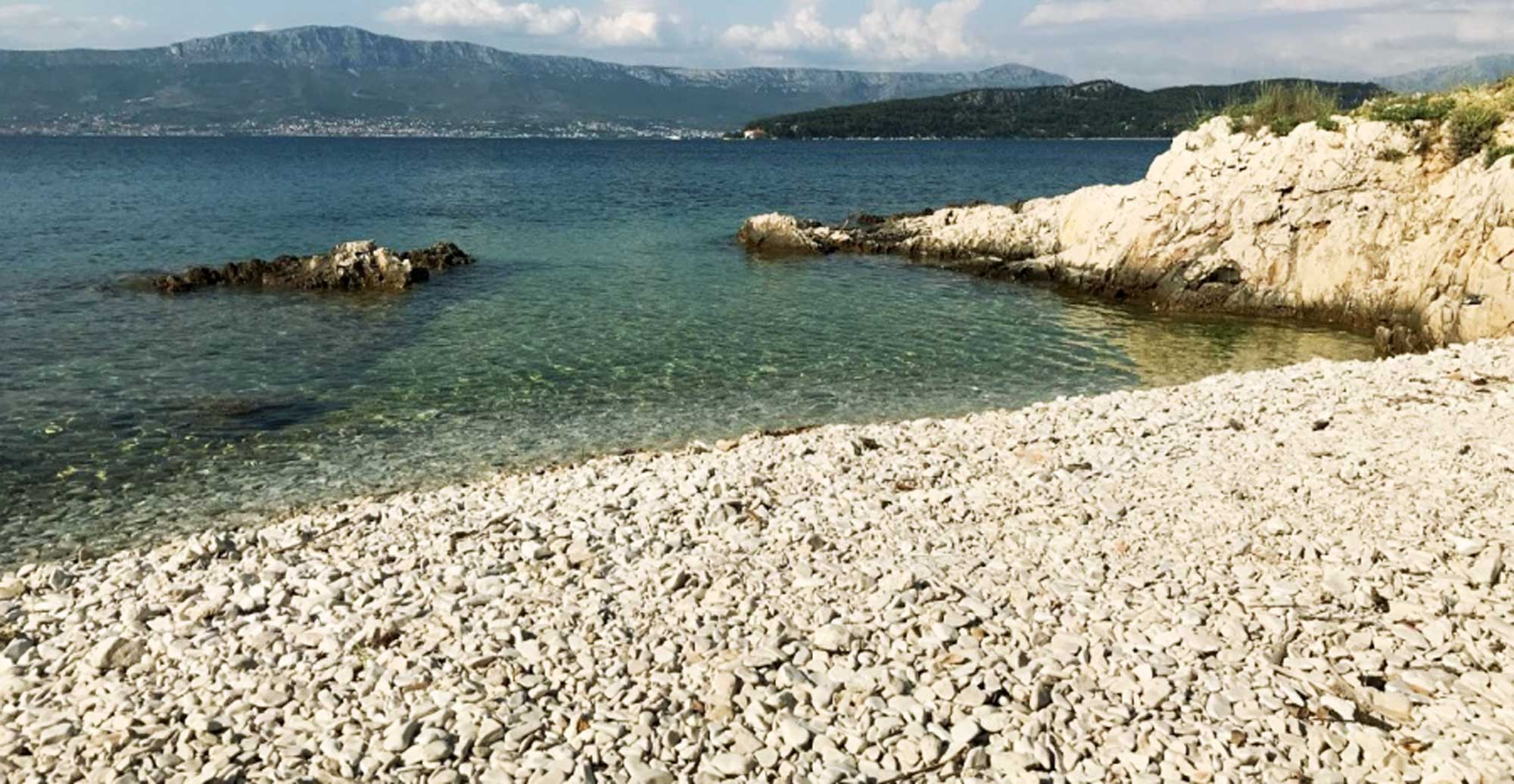 Glorija Beach in Slatine accommodation and apartments nearby | Direct ...