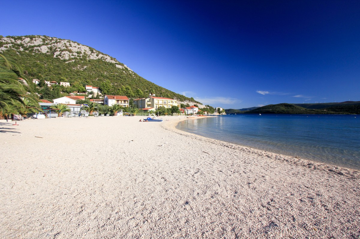 Klek beach accommodation and apartments nearby | Direct-Croatia.com