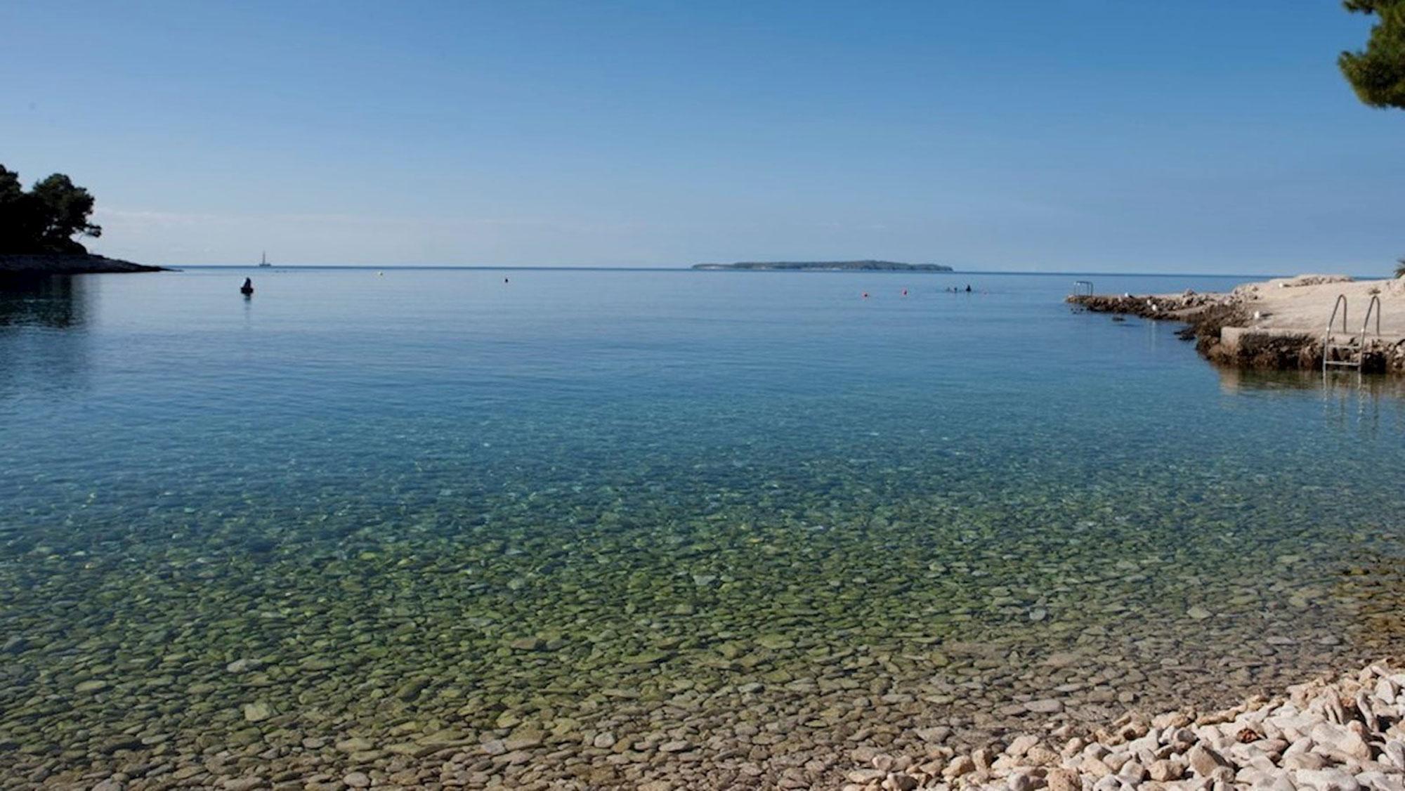 Srebrna uvala beach on Lošinj accommodation and apartments nearby ...