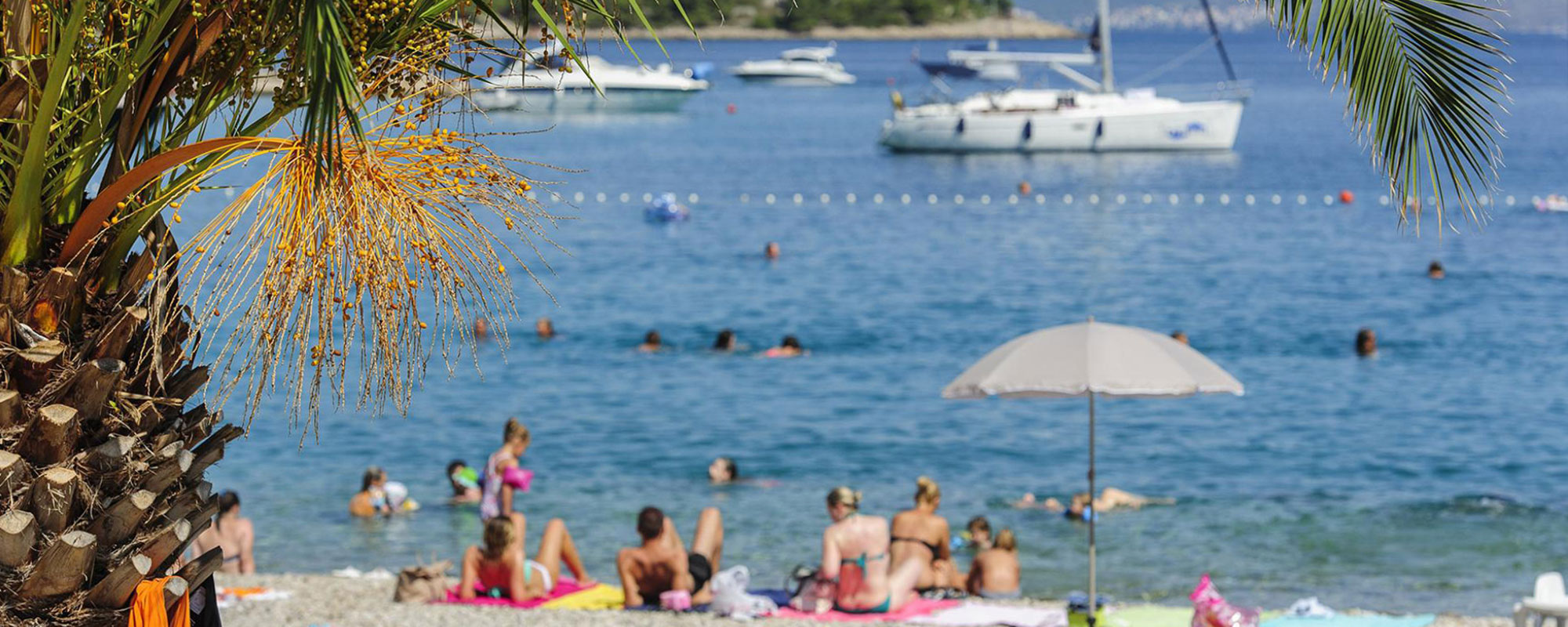 Sutivan beach Necujam Solta accommodation and apartments nearby ...