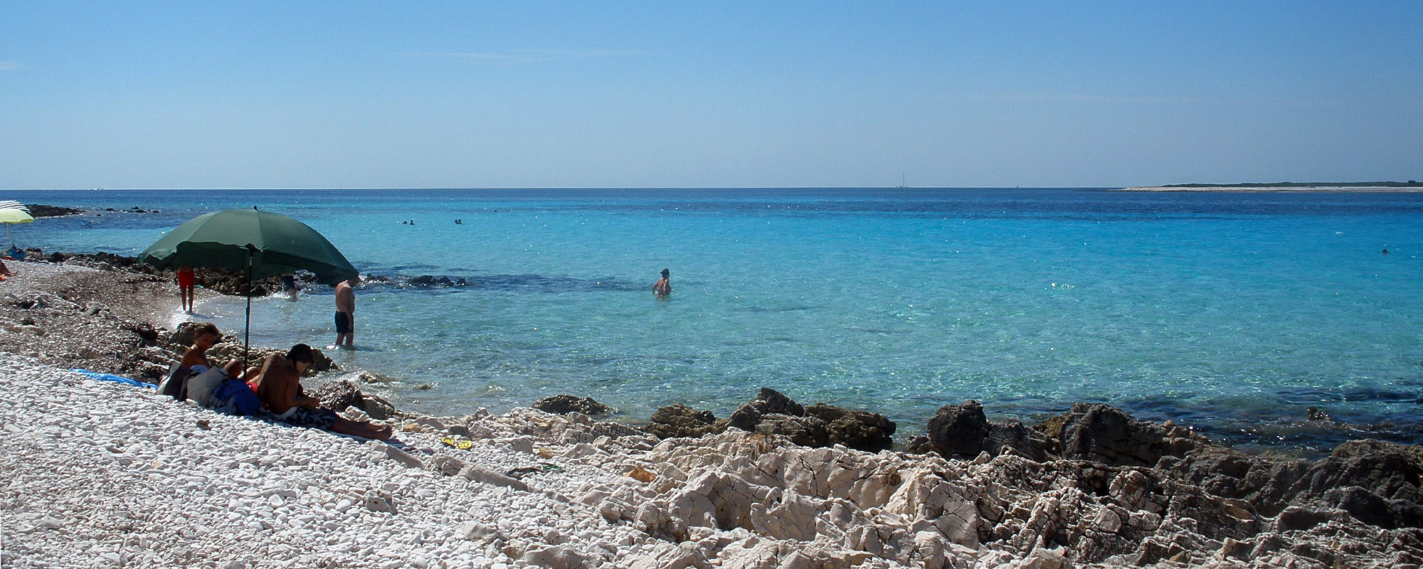 Zman Beach Dugi otok accommodation and apartments nearby | Direct ...