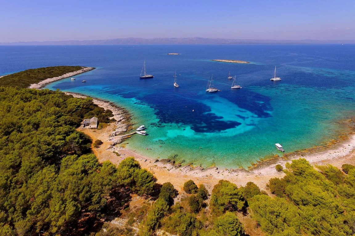 Proizd - island beach accommodation and apartments nearby | Direct ...