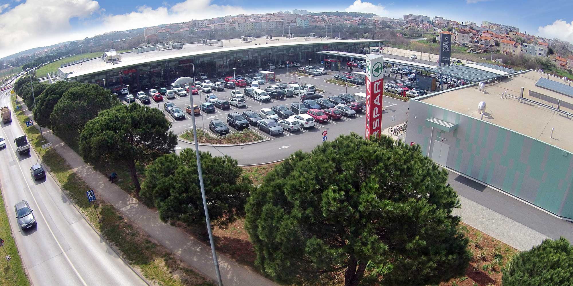 Pula City Mall accommodation and apartments nearby | Direct-Croatia.com