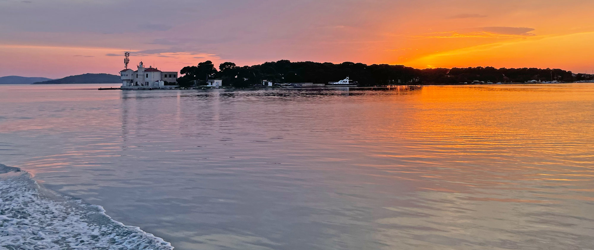 Jadrija Lighthouse accommodation and apartments nearby | Direct-Croatia.com