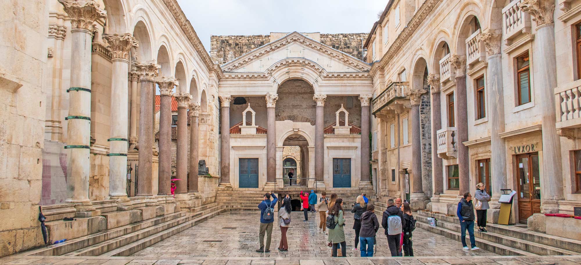 Peristil Square in Split accommodation and apartments nearby | Direct ...