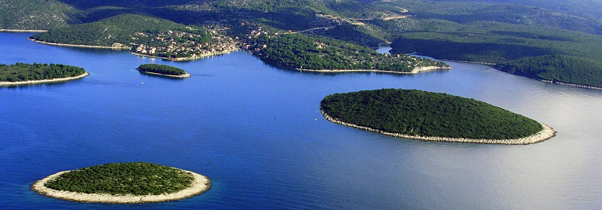 Apartments in Šolta | Direct-Croatia.com