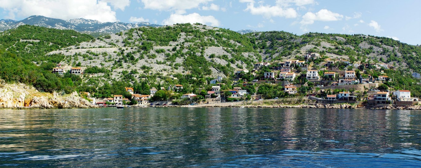 Apartments in Starigrad kod Senja | Direct-Croatia.com